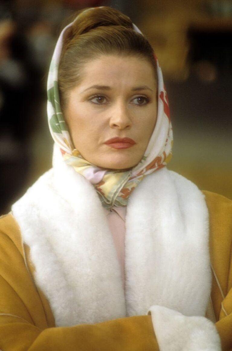 Rewind TV Brings Scandalous 90s Dramas To Freeview | Cord Busters