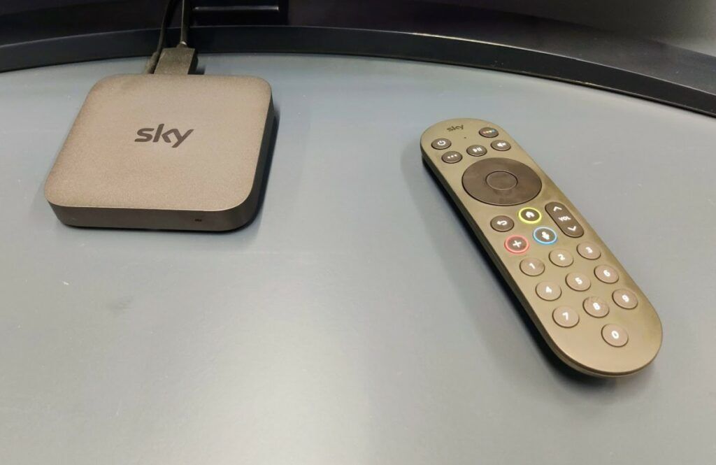Best Streaming Device UK 2026: Roku, Firestick, Google TV | Cord Busters